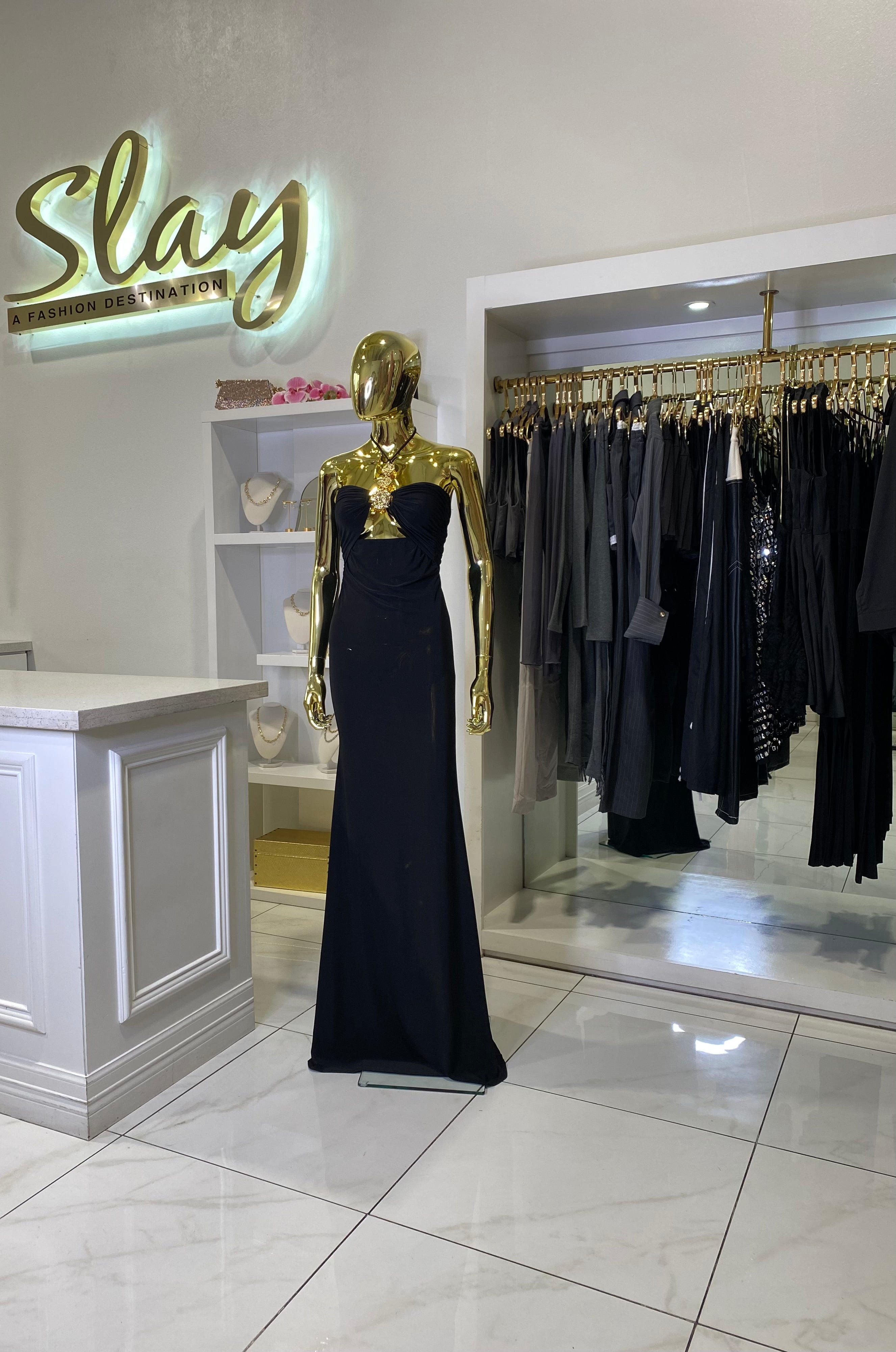 Pendant Dress – Slay a Fashion Destination